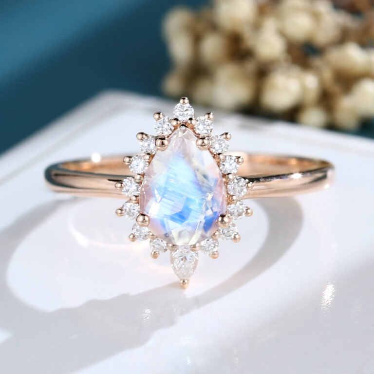 14K Gold 1/2 CT Lab Grown Cluster Diamond Engagement Ring - LisaJewelryUS