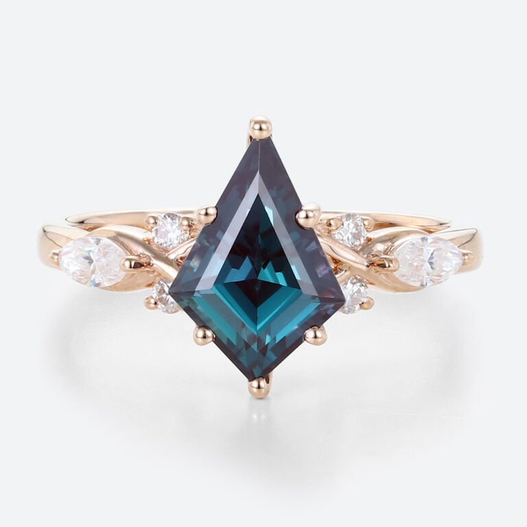 Kite Cut Alexandrite Ring Rose Gold 1ct Vintage Engagement Ring ...