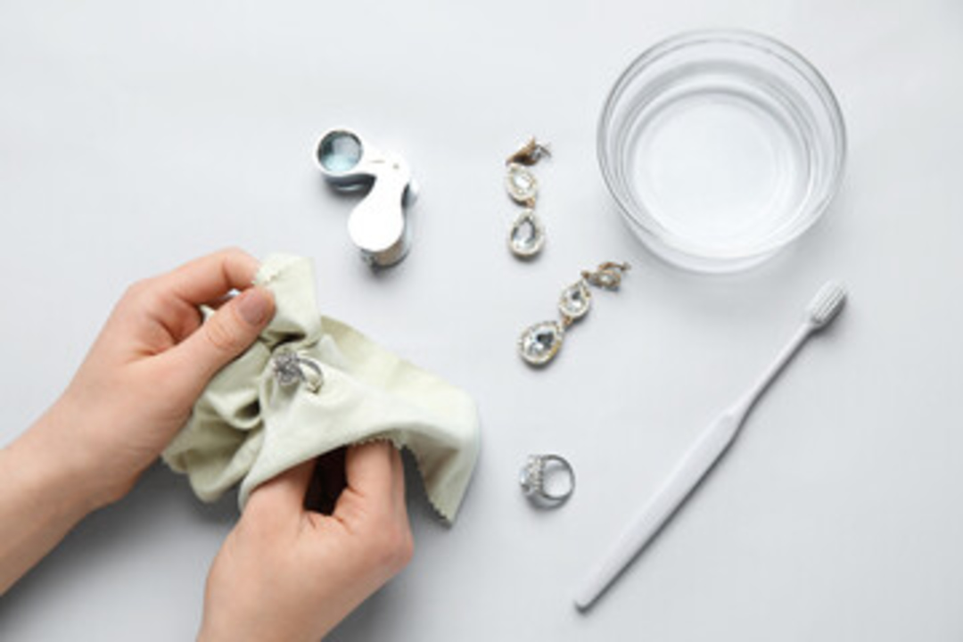 The Ultimate Guide to Caring for Your Emerald Engagement Ring ...